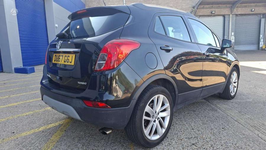 Black Opel Mokka X 2018 in Siauliai, with an engine capacity of 1.36 L and mileage of 99 thousand km for 3299 €, photo 5 on AUTOMOTO.COM.LV