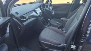 Black Opel Mokka X 2018 in Siauliai, with an engine capacity of 1.36 L and mileage of 99 thousand km for 3299 €, photo 13 on AUTOMOTO.COM.LV