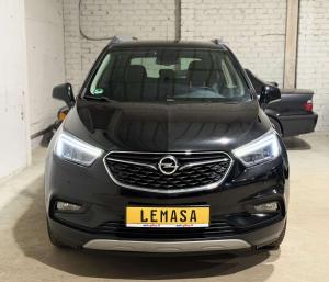 Black Opel Mokka X 2019 in Klaipeda, with an engine capacity of 1.60 L and mileage of 187 thousand km for 10799 €, photo 16 on AUTOMOTO.COM.LV