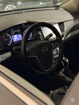 Black Opel Mokka X 2019 in Klaipeda, with an engine capacity of 1.60 L and mileage of 187 thousand km for 10799 €, photo 37 on AUTOMOTO.COM.LV
