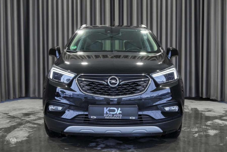 Black Opel Mokka X 2019 in Marijampole, with an engine capacity of 1.60 L and mileage of 166 thousand km for 8450 €, photo 3 on AUTOMOTO.COM.LV