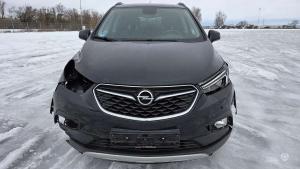 Black Opel Mokka X 2017 in Marijampole, with an engine capacity of 1.40 L and mileage of 46 thousand km for 7700 €, photo 2 on AUTOMOTO.COM.LV