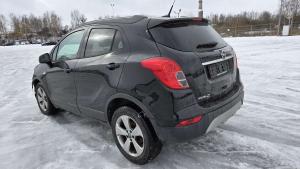 Black Opel Mokka X 2017 in Marijampole, with an engine capacity of 1.40 L and mileage of 46 thousand km for 7700 €, photo 6 on AUTOMOTO.COM.LV