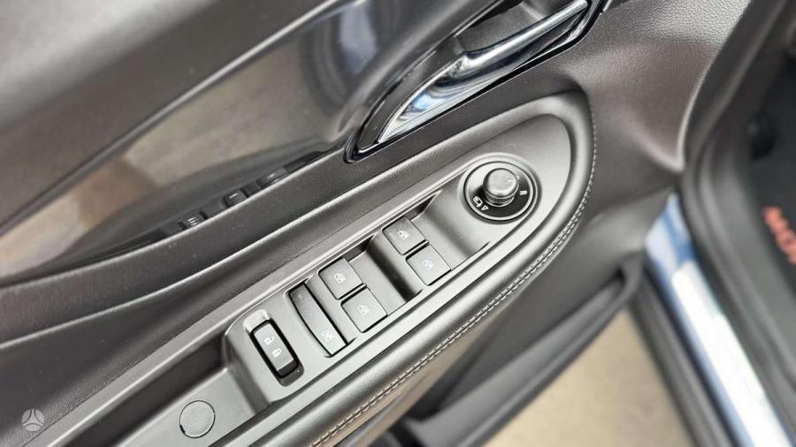 Zils Opel Mokka X 2016 Telšiai, ar dzinēja tilpumu 1.60 L un nobraukumu 152 tūkst. km par 9300 €, foto 28 vietnē AUTOMOTO.COM.LV