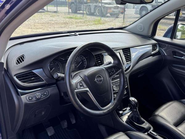 Blue Opel Mokka X 2017 in Siauliai, with an engine capacity of 1.60 L and mileage of 168 thousand km for 7800 €, photo 10 on AUTOMOTO.COM.LV