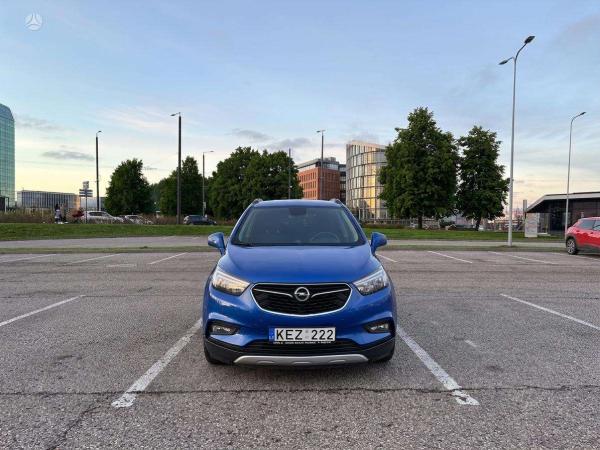Blue Opel Mokka X 2018 in Vilnius, with an engine capacity of 1.36 L and mileage of 189 thousand km for 9990 €, photo 3 on AUTOMOTO.COM.LV