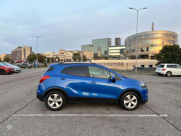 Blue Opel Mokka X 2018 in Vilnius, with an engine capacity of 1.36 L and mileage of 189 thousand km for 9990 €, photo 5 on AUTOMOTO.COM.LV