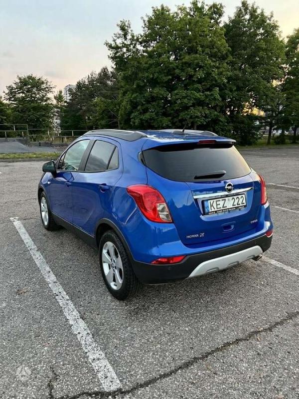 Blue Opel Mokka X 2018 in Vilnius, with an engine capacity of 1.36 L and mileage of 189 thousand km for 9990 €, photo 8 on AUTOMOTO.COM.LV