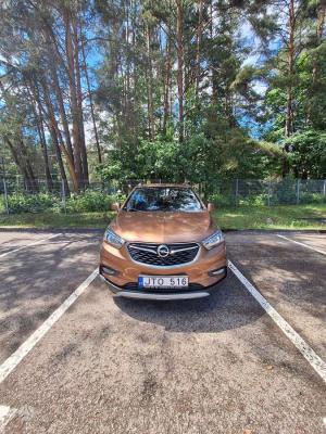 Brown Opel Mokka X 2017 in Vilnius, with an engine capacity of 1.60 L and mileage of 77 thousand km for 8900 €, photo  on AUTOMOTO.COM.LV