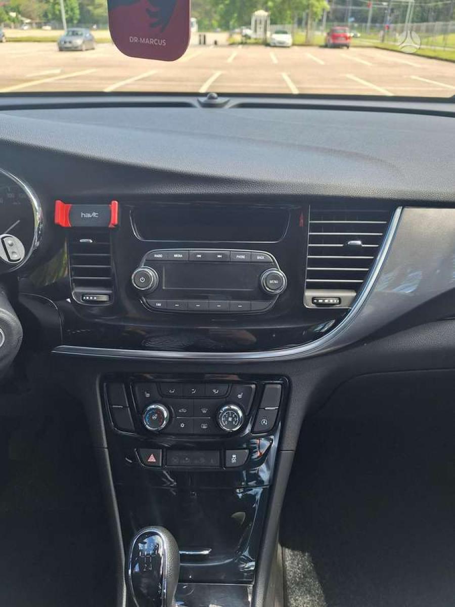 Brown Opel Mokka X 2017 in Vilnius, with an engine capacity of 1.60 L and mileage of 77 thousand km for 8900 €, photo 11 on AUTOMOTO.COM.LV