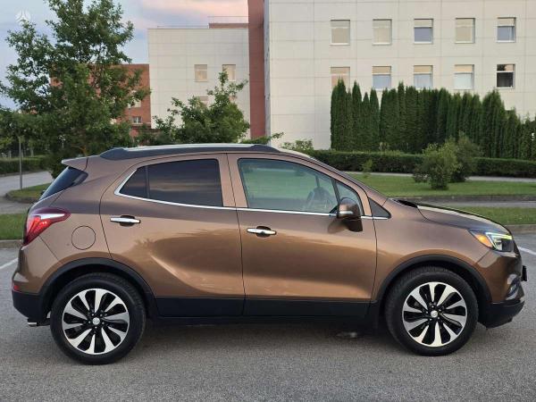 Brown Opel Mokka X 2017 in Siauliai, with an engine capacity of 1.36 L and mileage of 122 thousand km for 8850 €, photo 7 on AUTOMOTO.COM.LV