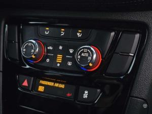 Brūns Opel Mokka X 2017 Šauļi, ar dzinēja tilpumu 1.36 L un nobraukumu 122 tūkst. km par 8850 €, foto 39 vietnē AUTOMOTO.COM.LV