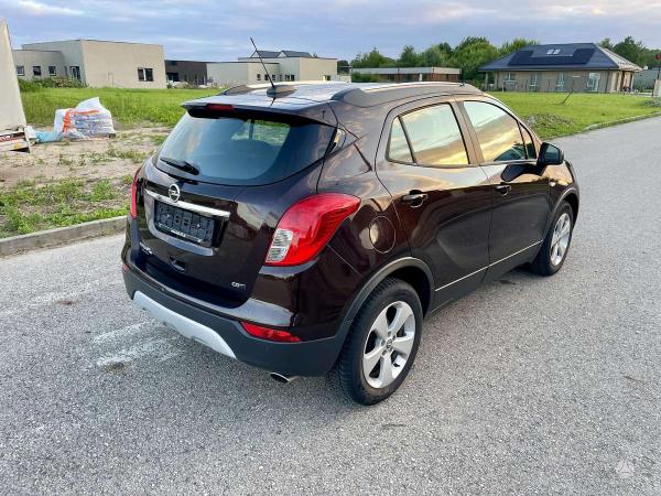 Brown Opel Mokka X 2017 in Kaunas, with an engine capacity of 1.60 L and mileage of 131 thousand km for 8500 €, photo 6 on AUTOMOTO.COM.LV