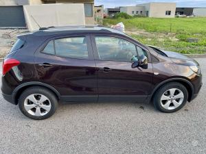 Коричневый Опель Мокка X 2017 в Каунас, объемом двигателя 1.60 л и пробегом 131 тыс. км за 8500 €, фото 8 на AUTOMOTO.COM.LV