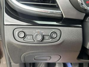 Brown Opel Mokka X 2017 in Alytus, with an engine capacity of 1.60 L and mileage of 217 thousand km for 8350 €, photo 15 on AUTOMOTO.COM.LV