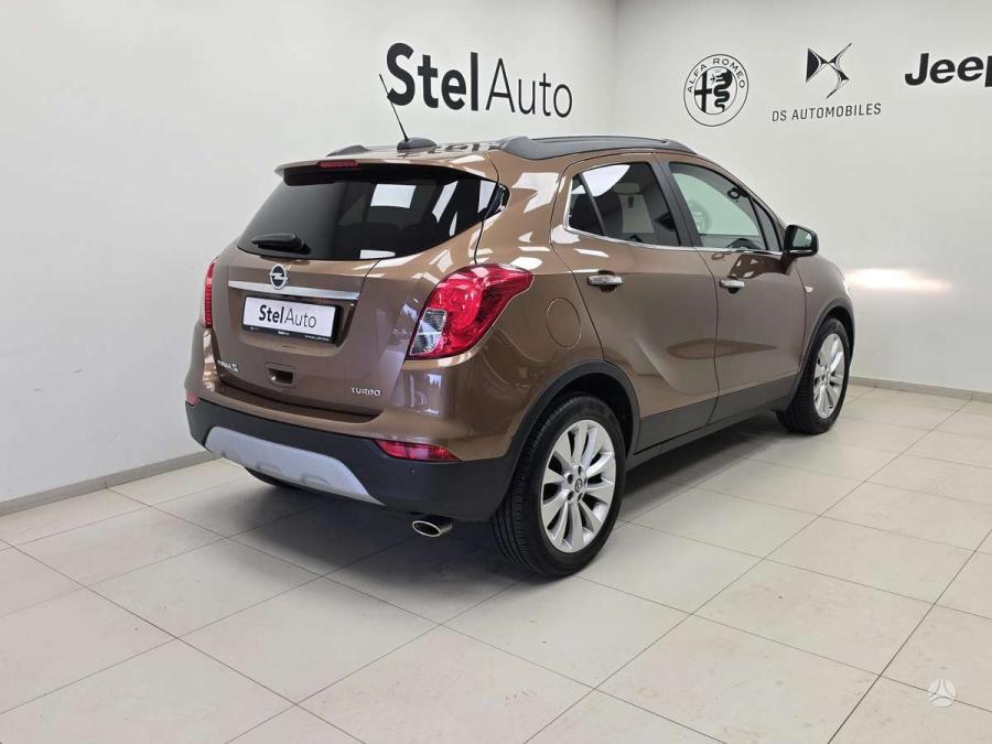 Brown Opel Mokka X 2017 in Vilnius, with an engine capacity of 1.36 L and mileage of 79 thousand km for 10990 €, photo 6 on AUTOMOTO.COM.LV