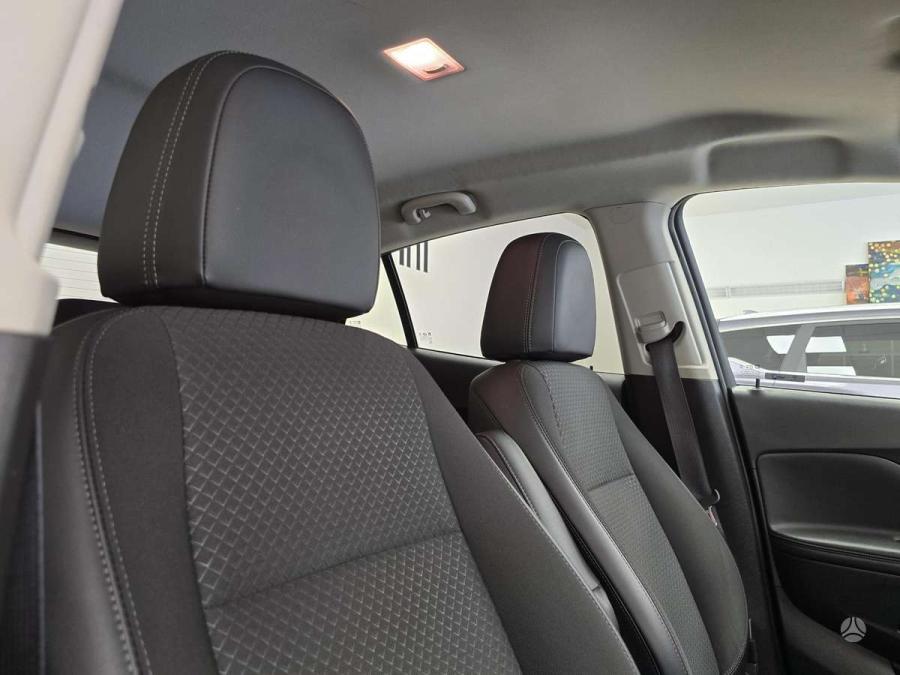 Brown Opel Mokka X 2017 in Vilnius, with an engine capacity of 1.36 L and mileage of 79 thousand km for 10990 €, photo 39 on AUTOMOTO.COM.LV