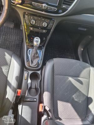 Opel Mokka X 2017 in Plunge, with an engine capacity of 1.40 L and mileage of 105 thousand km for 13000 €, photo 12 on AUTOMOTO.COM.LV
