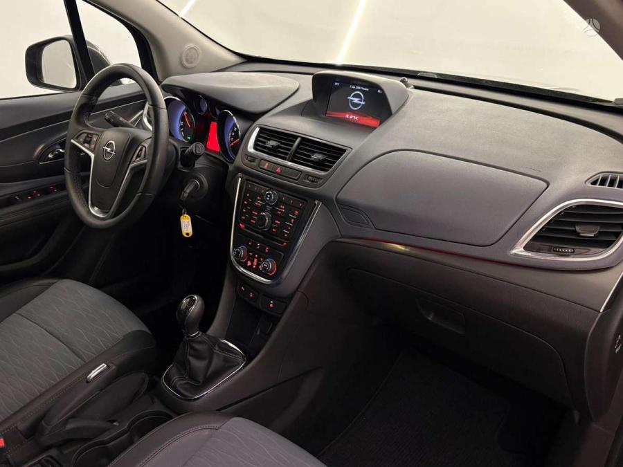 Pelēks Opel Mokka X 2015 Marijampole, ar dzinēja tilpumu 1.60 L un nobraukumu 152 tūkst. km par 7600 €, foto 14 vietnē AUTOMOTO.COM.LV