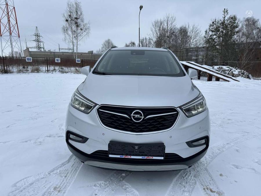 Grey Opel Mokka X 2016 in Alytus, with an engine capacity of 1.60 L and mileage of 268 thousand km for 9250 €, photo 3 on AUTOMOTO.COM.LV