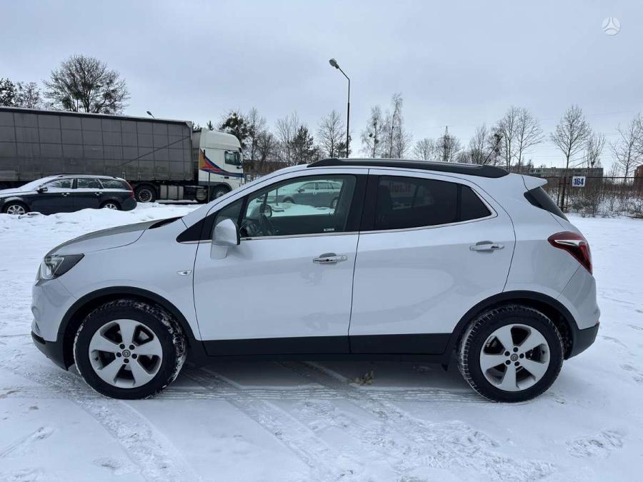 Grey Opel Mokka X 2016 in Alytus, with an engine capacity of 1.60 L and mileage of 268 thousand km for 9250 €, photo 8 on AUTOMOTO.COM.LV
