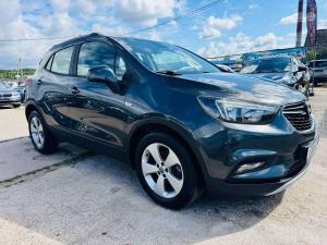 Grey Opel Mokka X 2016 in Kaunas, with an engine capacity of 1.36 L and mileage of 206 thousand km for 7100 €, photo 4 on AUTOMOTO.COM.LV
