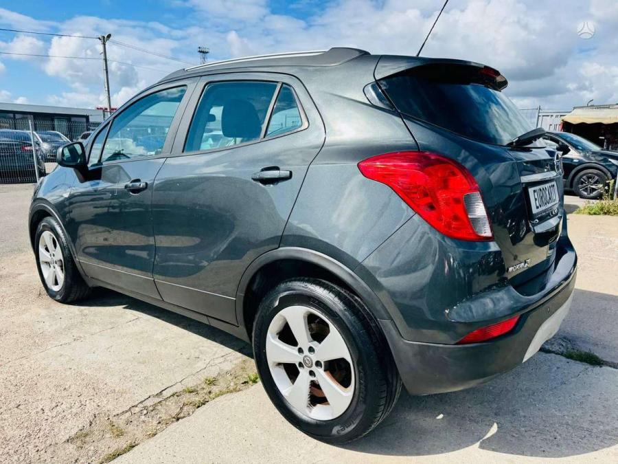 Grey Opel Mokka X 2016 in Kaunas, with an engine capacity of 1.36 L and mileage of 206 thousand km for 7100 €, photo 5 on AUTOMOTO.COM.LV