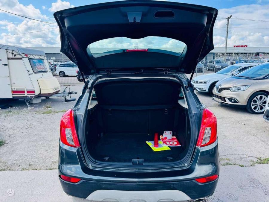 Grey Opel Mokka X 2016 in Kaunas, with an engine capacity of 1.36 L and mileage of 206 thousand km for 7100 €, photo 19 on AUTOMOTO.COM.LV
