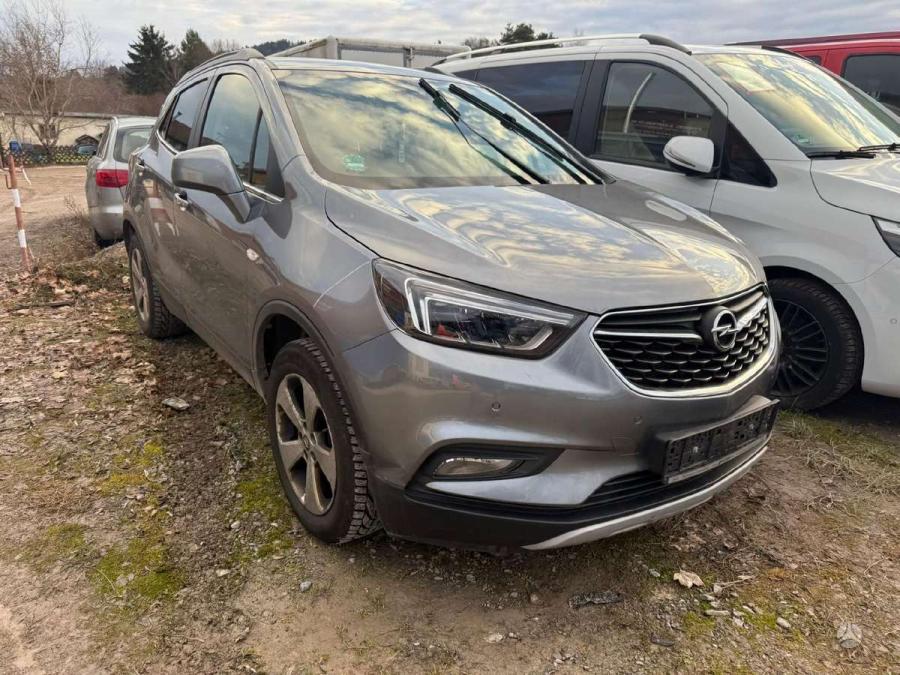 Pelēks Opel Mokka X 2017 Marijampole, ar dzinēja tilpumu 1.40 L un nobraukumu 132 tūkst. km par 6950 €, foto 2 vietnē AUTOMOTO.COM.LV