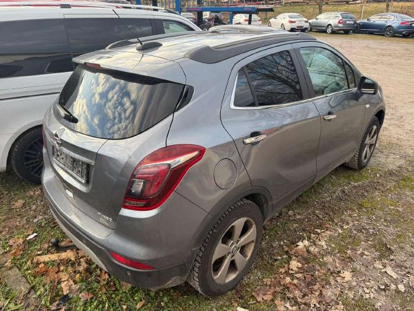 Pelēks Opel Mokka X 2017 Marijampole, ar dzinēja tilpumu 1.40 L un nobraukumu 132 tūkst. km par 6950 €, foto 3 vietnē AUTOMOTO.COM.LV