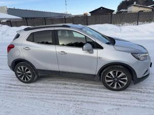 Grey Opel Mokka X 2017 in Vilnius, with an engine capacity of 1.60 L and mileage of 153 thousand km for 8950 €, photo 4 on AUTOMOTO.COM.LV