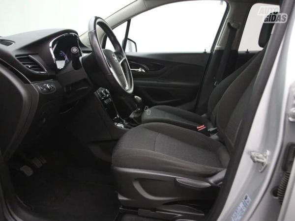 Grey Opel Mokka X 2017 in Vilnius, with an engine capacity of 1.40 L and mileage of 164 thousand km for 9899 €, photo 4 on AUTOMOTO.COM.LV
