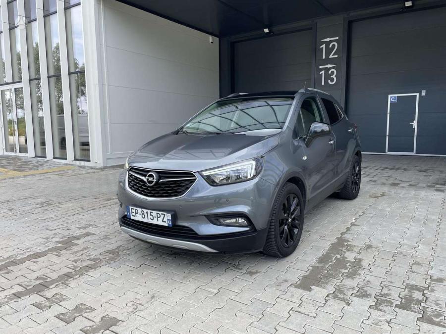 Grey Opel Mokka X 2017 in Vilnius, with an engine capacity of 1.60 L and mileage of 189 thousand km for 8450 €, photo 1 on AUTOMOTO.COM.LV