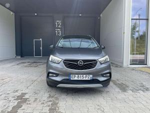 Grey Opel Mokka X 2017 in Vilnius, with an engine capacity of 1.60 L and mileage of 189 thousand km for 8450 €, photo 3 on AUTOMOTO.COM.LV