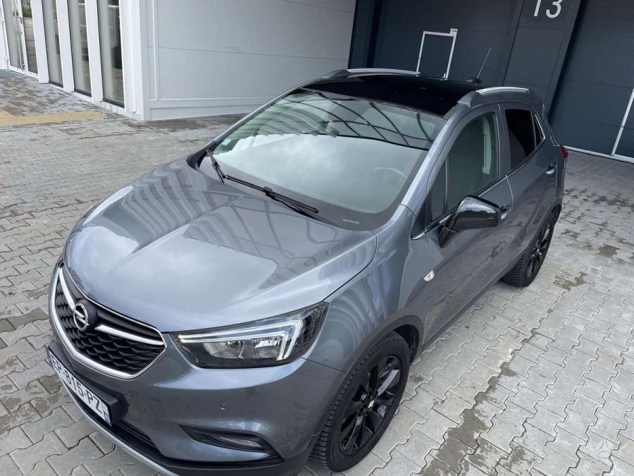 Grey Opel Mokka X 2017 in Vilnius, with an engine capacity of 1.60 L and mileage of 189 thousand km for 8450 €, photo 6 on AUTOMOTO.COM.LV