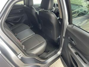 Grey Opel Mokka X 2017 in Vilnius, with an engine capacity of 1.60 L and mileage of 189 thousand km for 8450 €, photo 12 on AUTOMOTO.COM.LV