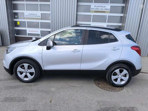 Grey Opel Mokka X 2017 in Joniskis, with an engine capacity of 1.40 L and mileage of 42 thousand km for 12300 €, photo 2 on AUTOMOTO.COM.LV