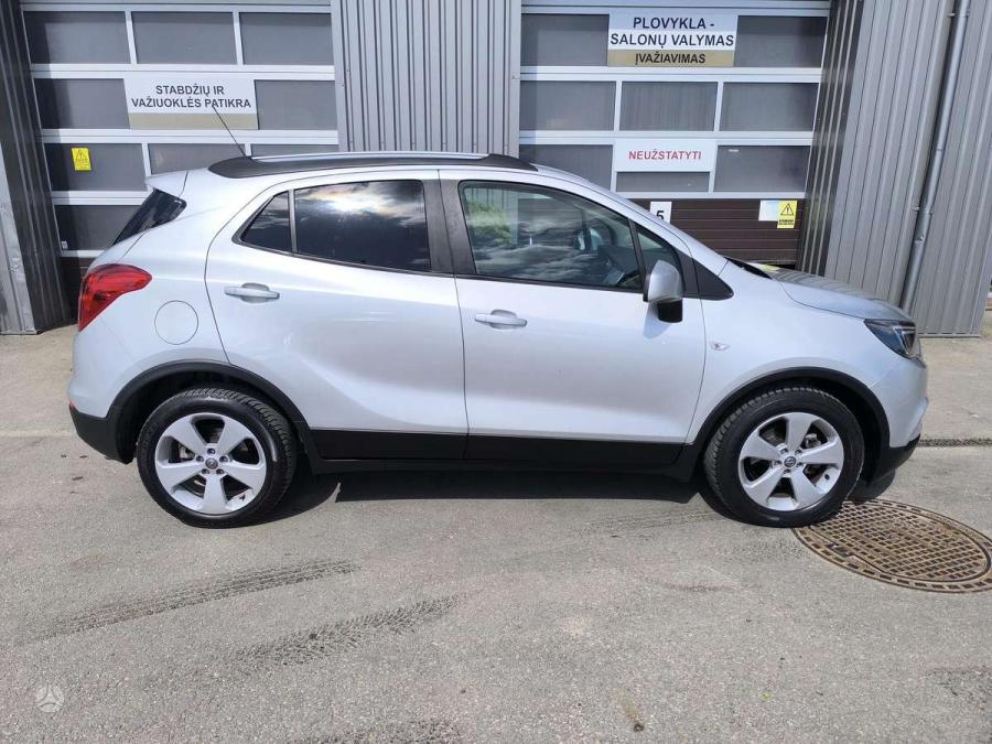 Grey Opel Mokka X 2017 in Joniskis, with an engine capacity of 1.40 L and mileage of 42 thousand km for 12300 €, photo 8 on AUTOMOTO.COM.LV