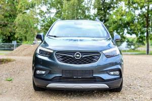 Grey Opel Mokka X 2017 in Kretinga, with an engine capacity of 1.60 L and mileage of 171 thousand km for 10550 €, photo 4 on AUTOMOTO.COM.LV