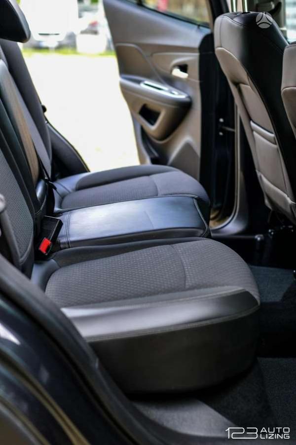 Pelēks Opel Mokka X 2017 Kretinga, ar dzinēja tilpumu 1.60 L un nobraukumu 171 tūkst. km par 10550 €, foto 9 vietnē AUTOMOTO.COM.LV