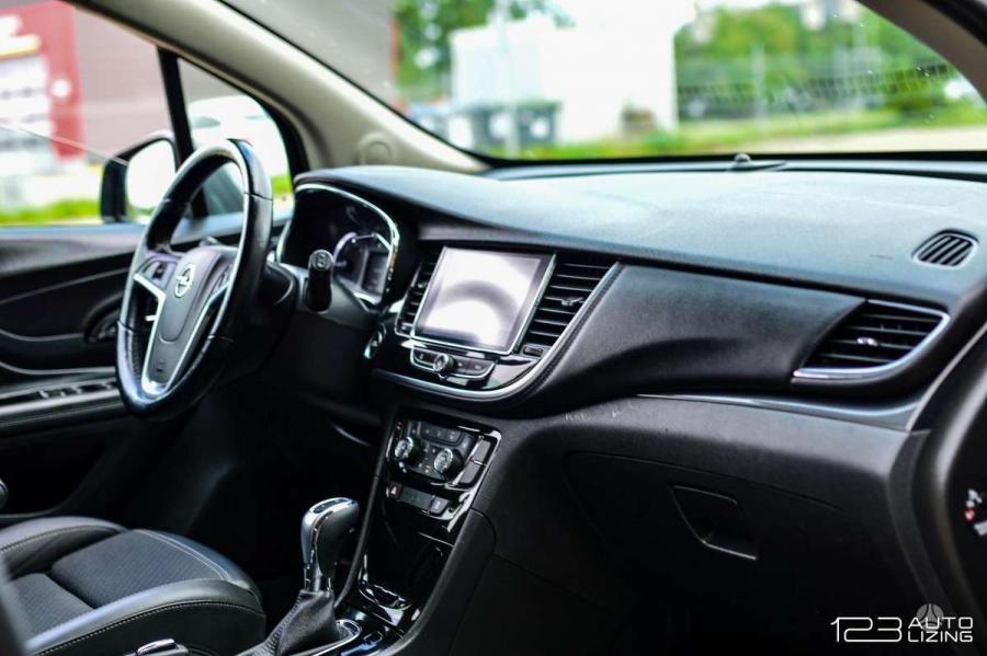 Grey Opel Mokka X 2017 in Kretinga, with an engine capacity of 1.60 L and mileage of 171 thousand km for 10550 €, photo 16 on AUTOMOTO.COM.LV
