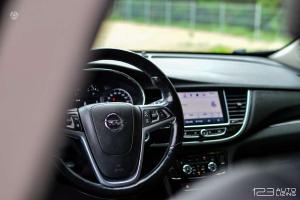 Grey Opel Mokka X 2017 in Kretinga, with an engine capacity of 1.60 L and mileage of 171 thousand km for 10550 €, photo 17 on AUTOMOTO.COM.LV
