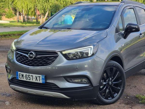 Grey Opel Mokka X 2017 in Taurage, with an engine capacity of 1.60 L and mileage of 119 thousand km for 8700 €, photo 1 on AUTOMOTO.COM.LV