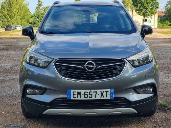 Grey Opel Mokka X 2017 in Taurage, with an engine capacity of 1.60 L and mileage of 119 thousand km for 8700 €, photo 4 on AUTOMOTO.COM.LV
