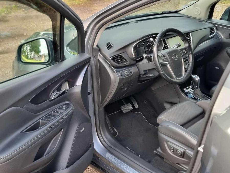 Grey Opel Mokka X 2017 in Taurage, with an engine capacity of 1.60 L and mileage of 119 thousand km for 8700 €, photo 14 on AUTOMOTO.COM.LV