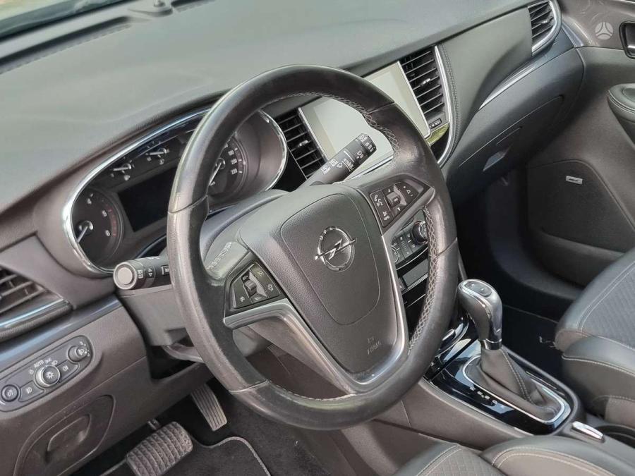 Grey Opel Mokka X 2017 in Taurage, with an engine capacity of 1.60 L and mileage of 119 thousand km for 8700 €, photo 15 on AUTOMOTO.COM.LV