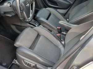 Grey Opel Mokka X 2017 in Taurage, with an engine capacity of 1.60 L and mileage of 119 thousand km for 8700 €, photo 16 on AUTOMOTO.COM.LV