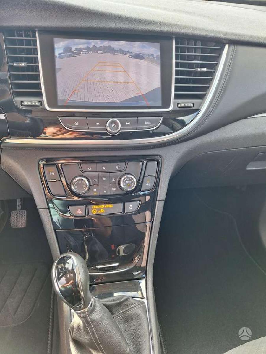 Grey Opel Mokka X 2017 in Taurage, with an engine capacity of 1.60 L and mileage of 169 thousand km for 6900 €, photo 12 on AUTOMOTO.COM.LV