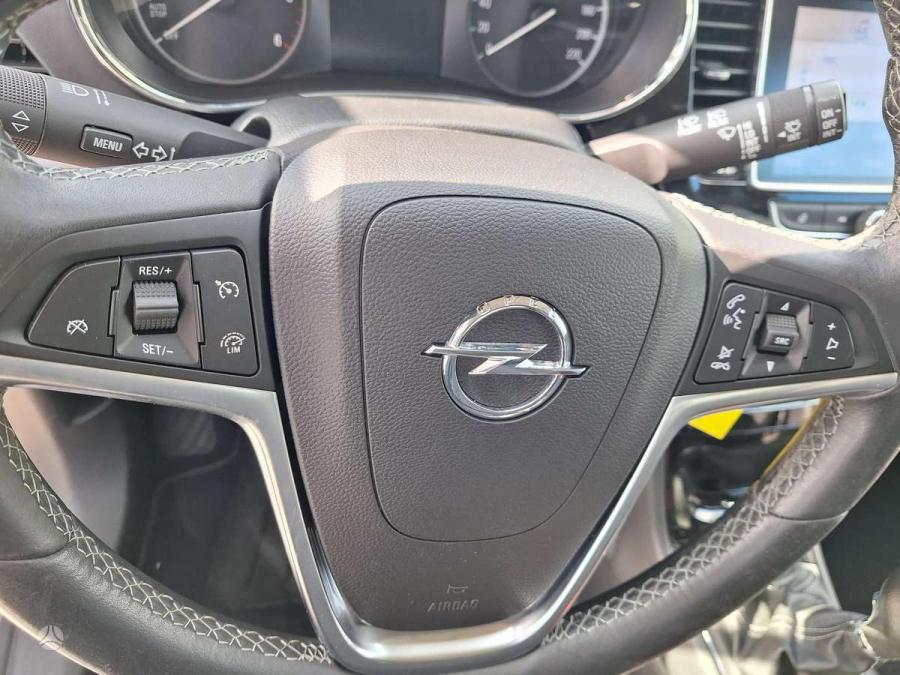 Grey Opel Mokka X 2017 in Taurage, with an engine capacity of 1.60 L and mileage of 169 thousand km for 6900 €, photo 14 on AUTOMOTO.COM.LV