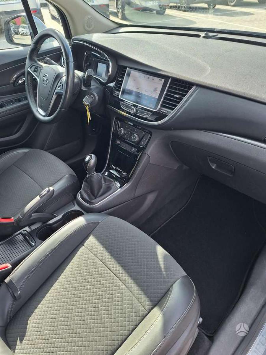 Grey Opel Mokka X 2017 in Taurage, with an engine capacity of 1.60 L and mileage of 169 thousand km for 6900 €, photo 19 on AUTOMOTO.COM.LV